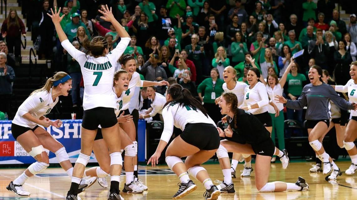 UND Volleyball vs South Dakota | Ralph Engelstad Arena